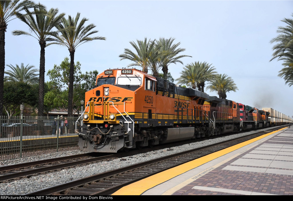 BNSF 4250